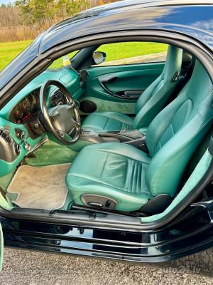Black Porsche Boxster 1998 in Tallinn, with an engine capacity of 2.50 L and mileage of 136 thousand km for 17000 €, photo 17 on AUTOMOTO.COM.LV