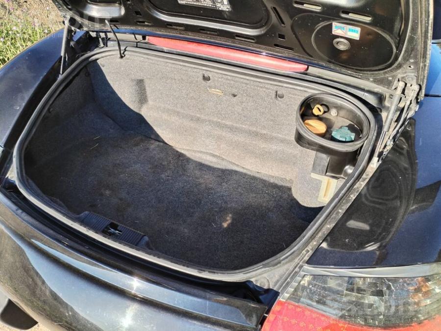 Melns Porsche Boxster 2000 Rīga, ar dzinēja tilpumu 2.70 L un nobraukumu 194 tūkst. km par 10900 €, foto 13 vietnē AUTOMOTO.COM.LV