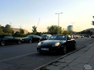 Melns Porsche Boxster 2002 Viļņa, ar dzinēja tilpumu 2.70 L un nobraukumu 66 tūkst. km par 15600 €, foto 3 vietnē AUTOMOTO.COM.LV