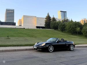 Black Porsche Boxster 2002 in Vilnius, with an engine capacity of 2.69 L and mileage of 66 thousand km for 15600 €, photo 4 on AUTOMOTO.COM.LV