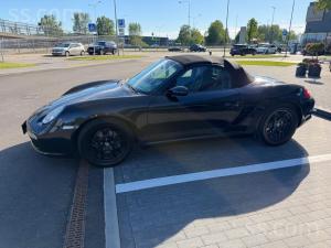 Black Porsche Boxster 2007 in Riga, with an engine capacity of 2.70 L and mileage of 71 thousand km for 25900 €, photo 13 on AUTOMOTO.COM.LV