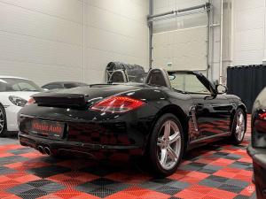 Melns Porsche Boxster 2011 Viļņa, ar dzinēja tilpumu 3.44 L un nobraukumu 111 tūkst. km par 27000 €, foto 5 vietnē AUTOMOTO.COM.LV