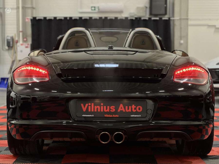 Melns Porsche Boxster 2011 Viļņa, ar dzinēja tilpumu 3.44 L un nobraukumu 111 tūkst. km par 27000 €, foto 6 vietnē AUTOMOTO.COM.LV