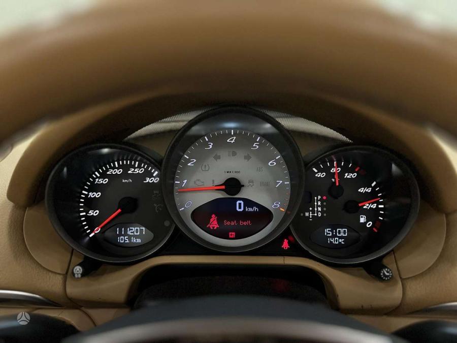 Melns Porsche Boxster 2011 Viļņa, ar dzinēja tilpumu 3.44 L un nobraukumu 111 tūkst. km par 27000 €, foto 26 vietnē AUTOMOTO.COM.LV