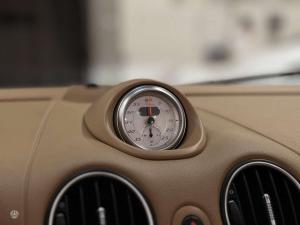 Melns Porsche Boxster 2011 Viļņa, ar dzinēja tilpumu 3.44 L un nobraukumu 111 tūkst. km par 27000 €, foto 27 vietnē AUTOMOTO.COM.LV