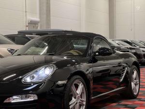 Melns Porsche Boxster 2011 Viļņa, ar dzinēja tilpumu 3.44 L un nobraukumu 111 tūkst. km par 27000 €, foto 33 vietnē AUTOMOTO.COM.LV