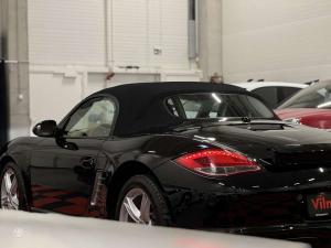 Melns Porsche Boxster 2011 Viļņa, ar dzinēja tilpumu 3.44 L un nobraukumu 111 tūkst. km par 27000 €, foto 34 vietnē AUTOMOTO.COM.LV