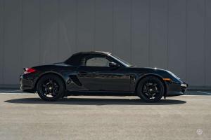 Melns Porsche Boxster 2012 Kretinga, ar dzinēja tilpumu 2.89 L un nobraukumu 174 tūkst. km par 25000 €, foto 20 vietnē AUTOMOTO.COM.LV