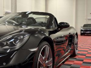 Melns Porsche Boxster 2017 Viļņa, ar dzinēja tilpumu 2.50 L un nobraukumu 47 tūkst. km par 54790 €, foto 8 vietnē AUTOMOTO.COM.LV