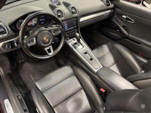 Melns Porsche Boxster 2017 Viļņa, ar dzinēja tilpumu 2.50 L un nobraukumu 47 tūkst. km par 54790 €, foto 15 vietnē AUTOMOTO.COM.LV