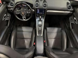 Melns Porsche Boxster 2017 Viļņa, ar dzinēja tilpumu 2.50 L un nobraukumu 47 tūkst. km par 54790 €, foto 20 vietnē AUTOMOTO.COM.LV