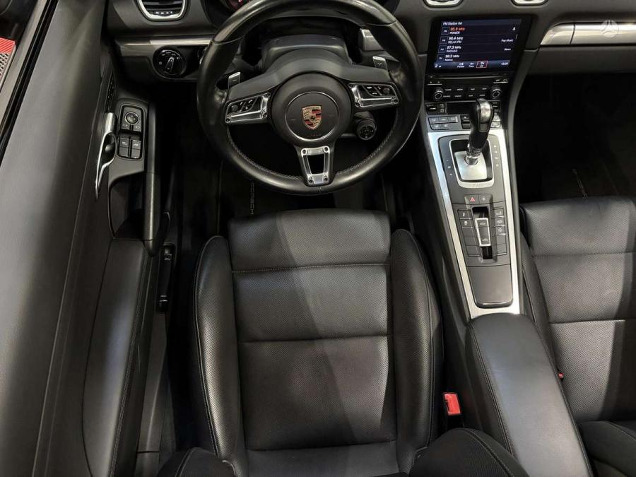 Melns Porsche Boxster 2017 Viļņa, ar dzinēja tilpumu 2.50 L un nobraukumu 47 tūkst. km par 54790 €, foto 21 vietnē AUTOMOTO.COM.LV