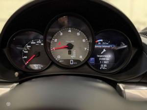 Melns Porsche Boxster 2017 Viļņa, ar dzinēja tilpumu 2.50 L un nobraukumu 47 tūkst. km par 54790 €, foto 29 vietnē AUTOMOTO.COM.LV