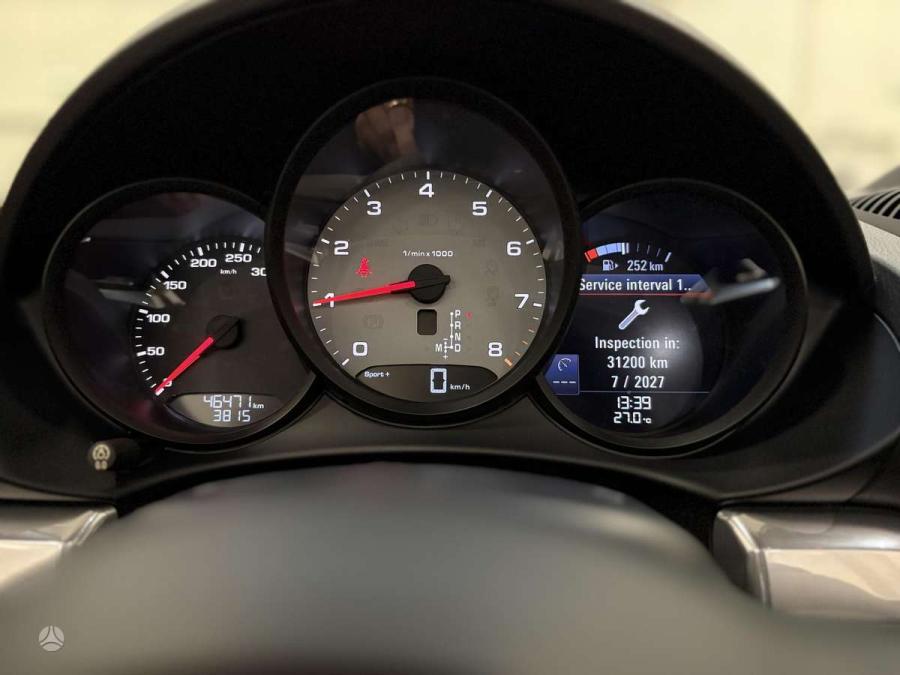 Melns Porsche Boxster 2017 Viļņa, ar dzinēja tilpumu 2.50 L un nobraukumu 47 tūkst. km par 54790 €, foto 29 vietnē AUTOMOTO.COM.LV