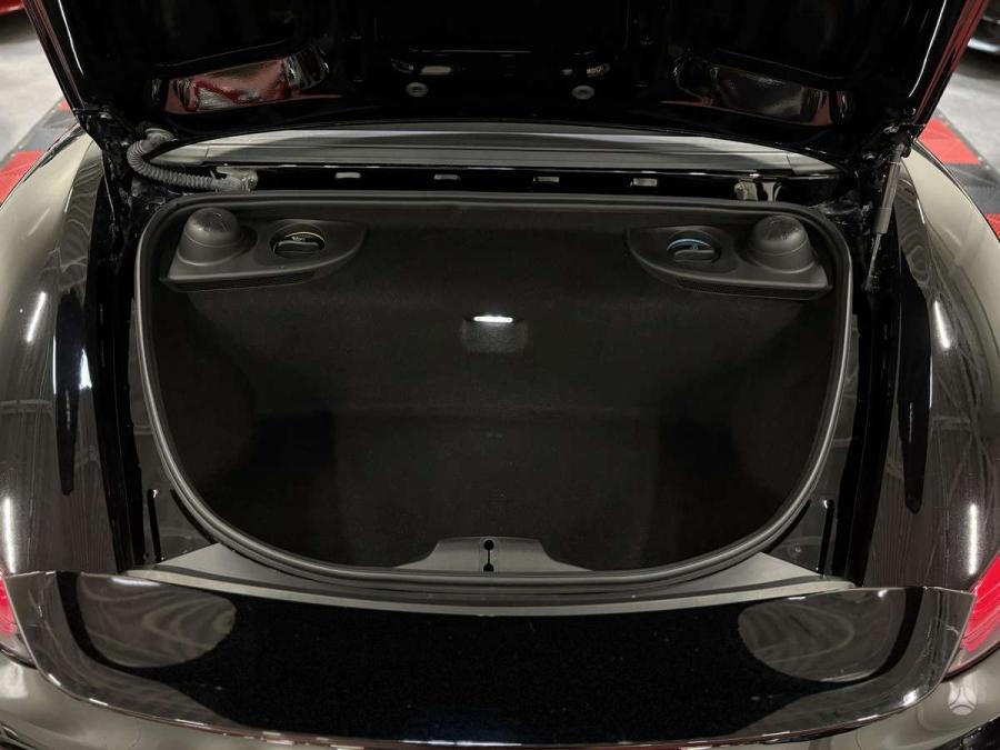 Melns Porsche Boxster 2017 Viļņa, ar dzinēja tilpumu 2.50 L un nobraukumu 47 tūkst. km par 54790 €, foto 32 vietnē AUTOMOTO.COM.LV