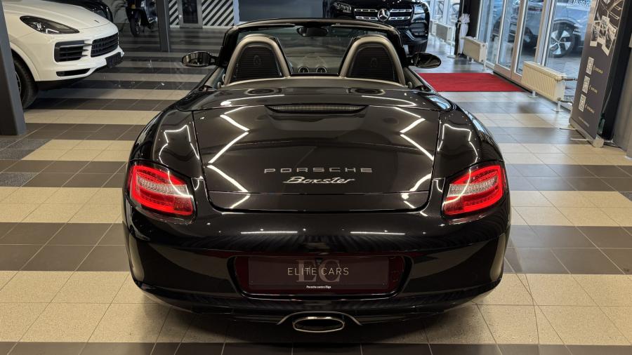 Melns Porsche Boxster 2007 Rīga, ar dzinēja tilpumu 2.70 L un nobraukumu 71 tūkst. km par 27990 €, foto 9 vietnē AUTOMOTO.COM.LV