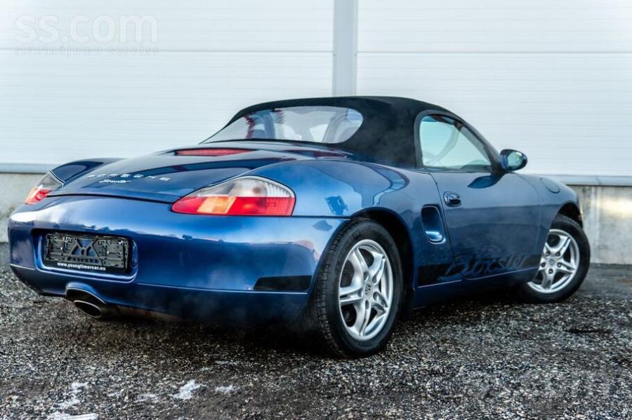 Zils Porsche Boxster 1997 Rīga, ar dzinēja tilpumu 2.50 L un nobraukumu 88 tūkst. km par 9990 €, foto 8 vietnē AUTOMOTO.COM.LV