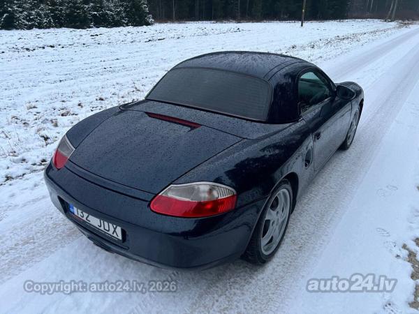 Zils Porsche Boxster 1998 Tallina, ar dzinēja tilpumu 2.50 L un nobraukumu 271 tūkst. km par 12999 €, foto 5 vietnē AUTOMOTO.COM.LV