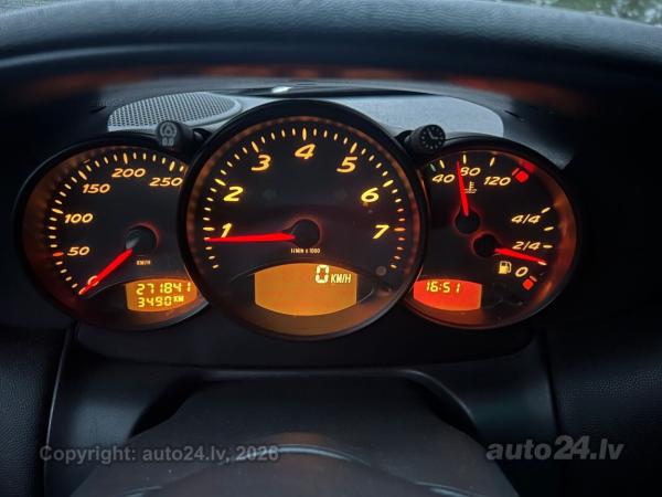 Zils Porsche Boxster 1998 Tallina, ar dzinēja tilpumu 2.50 L un nobraukumu 271 tūkst. km par 12999 €, foto 11 vietnē AUTOMOTO.COM.LV