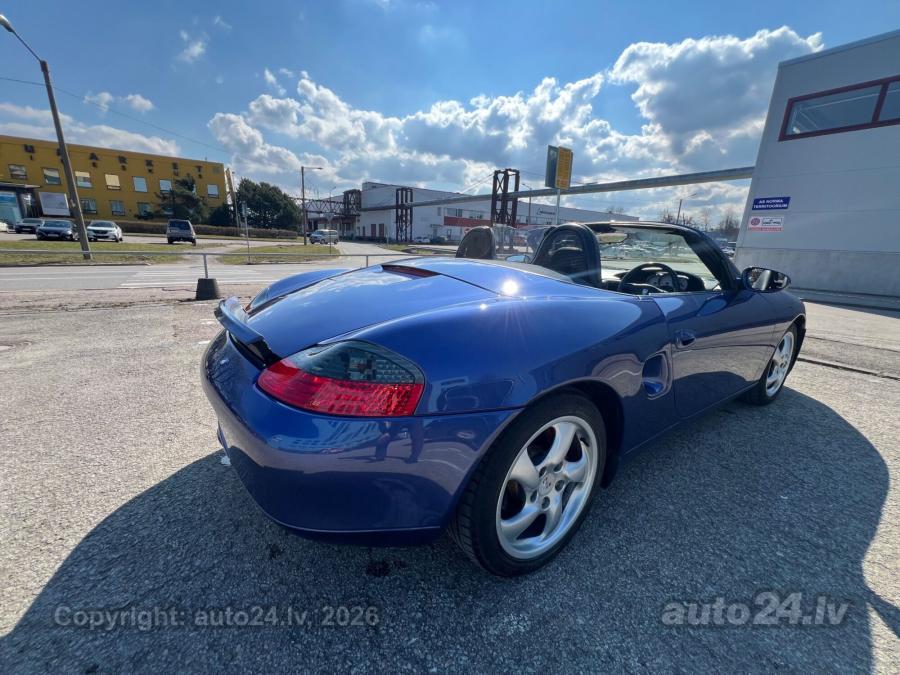 Blue Porsche Boxster 1999 in Tallinn, with an engine capacity of 3.20 L and mileage of 144 thousand km for 9999 €, photo 8 on AUTOMOTO.COM.LV
