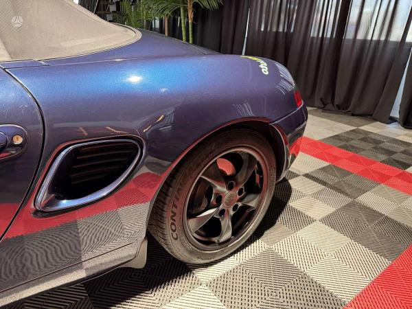 Blue Porsche Boxster 2000 in Vilnius, with an engine capacity of 2.69 L and mileage of 189 thousand km for 10500 €, photo 9 on AUTOMOTO.COM.LV