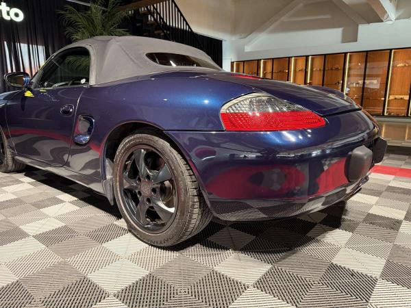 Blue Porsche Boxster 2000 in Vilnius, with an engine capacity of 2.69 L and mileage of 189 thousand km for 10500 €, photo 11 on AUTOMOTO.COM.LV
