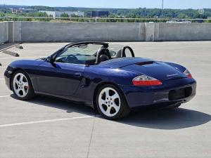 Blue Porsche Boxster 2001 in Vilnius, with an engine capacity of 3.18 L and mileage of 175 thousand km for 12600 €, photo 10 on AUTOMOTO.COM.LV