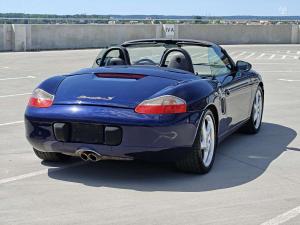 Blue Porsche Boxster 2001 in Vilnius, with an engine capacity of 3.18 L and mileage of 175 thousand km for 12600 €, photo 13 on AUTOMOTO.COM.LV