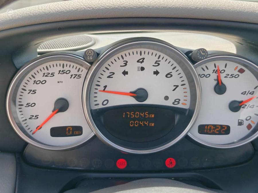 Blue Porsche Boxster 2001 in Vilnius, with an engine capacity of 3.18 L and mileage of 175 thousand km for 12600 €, photo 17 on AUTOMOTO.COM.LV