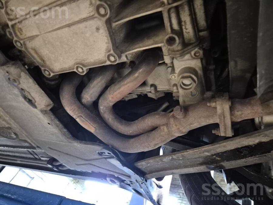 Zils Porsche Boxster 2002 Rīga, ar dzinēja tilpumu 3.20 L un nobraukumu 135 tūkst. km par 16000 €, foto 13 vietnē AUTOMOTO.COM.LV
