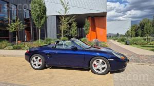 Blue Porsche Boxster 2002 in Riga, with an engine capacity of 3.20 L and mileage of 136 thousand km for 16000 €, photo 3 on AUTOMOTO.COM.LV