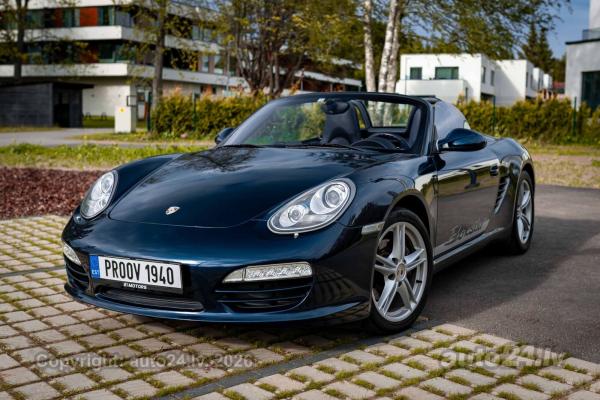 Porsche Boxster 2012 in Tallinn on AUTOMOTO.COM.LV Blue Porsche Boxster 2012 in Tallinn, with an engine capacity of 2.90 L and mileage of 147 thousand km for 23990 €, photo 1 on AUTOMOTO.COM.LV