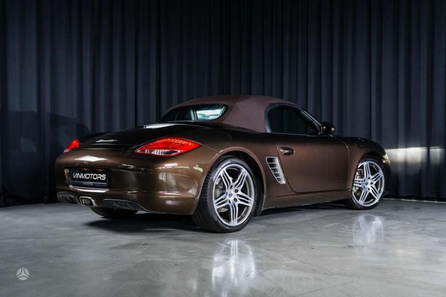 Brūns Porsche Boxster 2009 Viļņa, ar dzinēja tilpumu 2.89 L un nobraukumu 63 tūkst. km par 35000 €, foto 8 vietnē AUTOMOTO.COM.LV