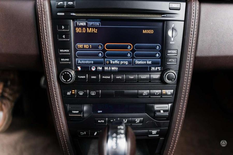 Brūns Porsche Boxster 2009 Viļņa, ar dzinēja tilpumu 2.89 L un nobraukumu 63 tūkst. km par 35000 €, foto 31 vietnē AUTOMOTO.COM.LV