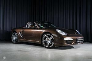 Brūns Porsche Boxster 2009 Viļņa, ar dzinēja tilpumu 2.89 L un nobraukumu 63 tūkst. km par 30000 €, foto 4 vietnē AUTOMOTO.COM.LV