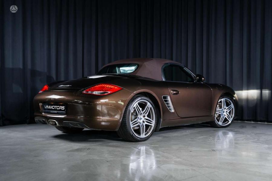 Brūns Porsche Boxster 2009 Viļņa, ar dzinēja tilpumu 2.89 L un nobraukumu 63 tūkst. km par 30000 €, foto 8 vietnē AUTOMOTO.COM.LV