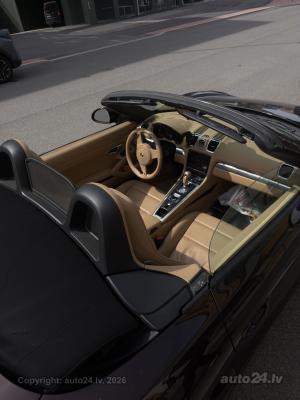 Brūns Porsche Boxster 2012 Tallina, ar dzinēja tilpumu 2.70 L un nobraukumu 251 tūkst. km par 39900 €, foto 11 vietnē AUTOMOTO.COM.LV