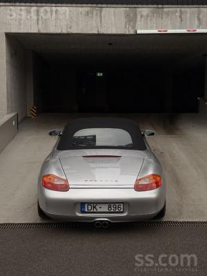 Porsche Boxster 1997 Rīga, ar dzinēja tilpumu 2.50 L un nobraukumu 126 tūkst. km par 13000 €, foto 4 vietnē AUTOMOTO.COM.LV
