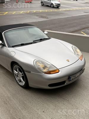 Porsche Boxster 1997 Rīga, ar dzinēja tilpumu 2.50 L un nobraukumu 126 tūkst. km par 13000 €, foto 18 vietnē AUTOMOTO.COM.LV