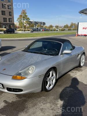 Porsche Boxster 1997 Rīga, ar dzinēja tilpumu 2.50 L un nobraukumu 126 tūkst. km par 11986 €, foto  vietnē AUTOMOTO.COM.LV