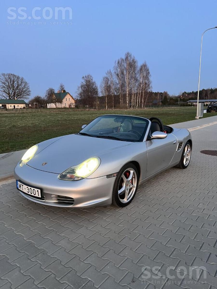 Porsche Boxster 2003 Rīga, ar dzinēja tilpumu 3.20 L un nobraukumu 146 tūkst. km par 21900 €, foto 5 vietnē AUTOMOTO.COM.LV