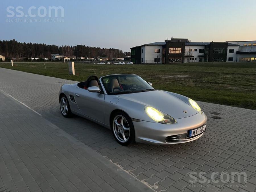 Porsche Boxster 2003 Rīga, ar dzinēja tilpumu 3.20 L un nobraukumu 146 tūkst. km par 21900 €, foto 6 vietnē AUTOMOTO.COM.LV