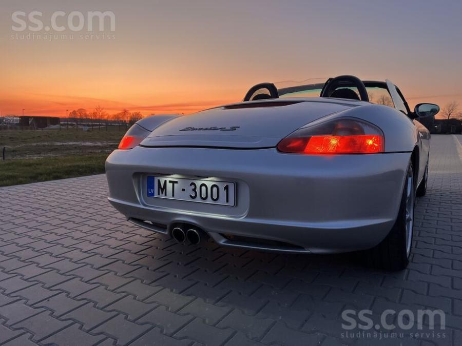 Porsche Boxster 2003 Rīga, ar dzinēja tilpumu 3.20 L un nobraukumu 146 tūkst. km par 21900 €, foto 11 vietnē AUTOMOTO.COM.LV
