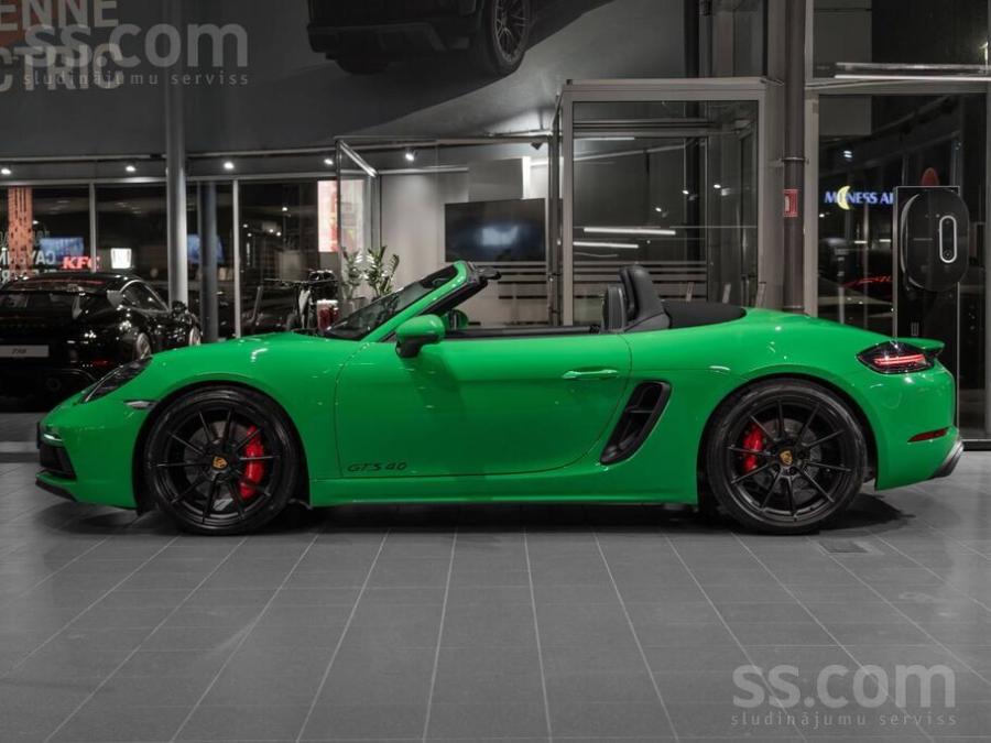 Zaļš Porsche Boxster 2022 Rīga, ar dzinēja tilpumu 4.00 L un nobraukumu 42 tūkst. km par 79900 €, foto 3 vietnē AUTOMOTO.COM.LV