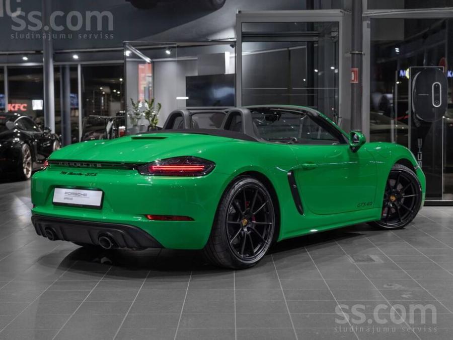 Zaļš Porsche Boxster 2022 Rīga, ar dzinēja tilpumu 4.00 L un nobraukumu 42 tūkst. km par 79900 €, foto 4 vietnē AUTOMOTO.COM.LV