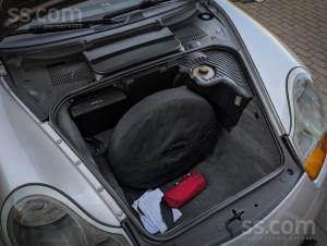 Grey Porsche Boxster 1997 in Jurmala, with an engine capacity of 2.50 L and mileage of 117 thousand km for 12990 €, photo 15 on AUTOMOTO.COM.LV