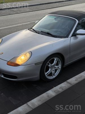 Pelēks Porsche Boxster 1997 Rīga, ar dzinēja tilpumu 2.50 L un nobraukumu 126 tūkst. km par 11500 €, foto 5 vietnē AUTOMOTO.COM.LV