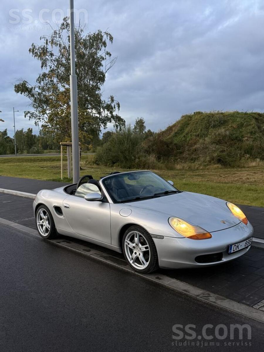 Pelēks Porsche Boxster 1997 Rīga, ar dzinēja tilpumu 2.50 L un nobraukumu 126 tūkst. km par 11500 €, foto 10 vietnē AUTOMOTO.COM.LV