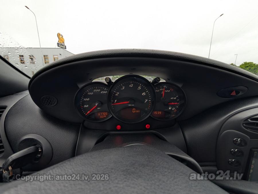 Pelēks Porsche Boxster 2000 Tartu, ar dzinēja tilpumu 2.70 L un nobraukumu 68 tūkst. km par 15500 €, foto 8 vietnē AUTOMOTO.COM.LV
