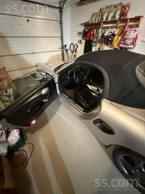 Pelēks Porsche Boxster 2000 Rīga, ar dzinēja tilpumu 2.70 L un nobraukumu 143 tūkst. km par 10000 €, foto 8 vietnē AUTOMOTO.COM.LV